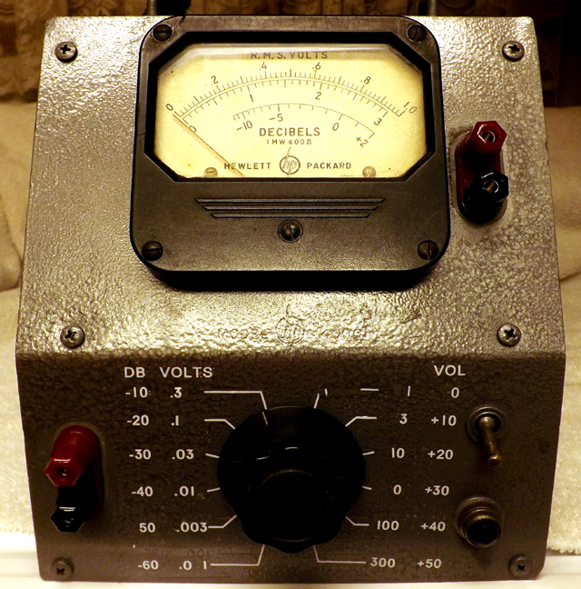 antique radio test instruments at The Museum of Yesterday